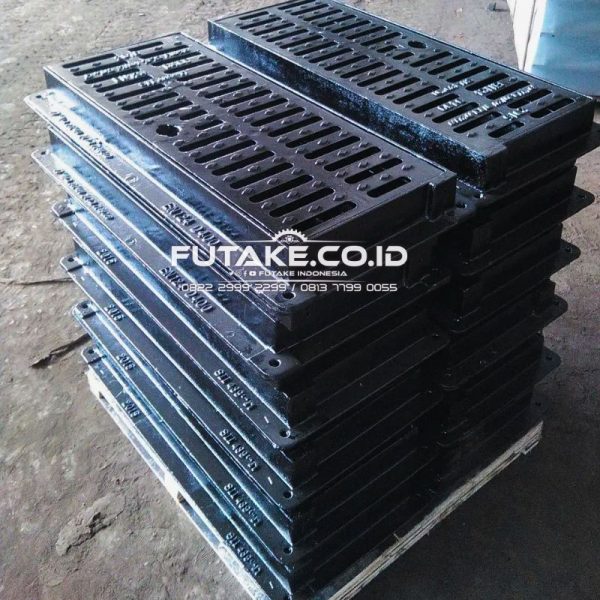 Gutter Grill Besi Tutup Selokan Air - FUTAKEDRAIN
